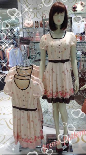 PRIME PATTERN オリジナルパネル柄ワンピース(Mサイズ)｜売買されたオークション情報、yahooの商品情報をアーカイブ公開 - オークファン（aucfan.com）