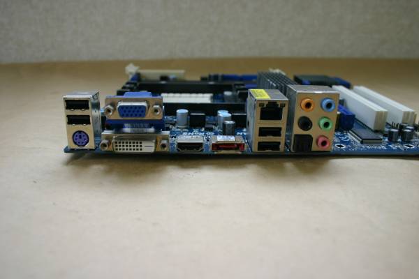 マザーボード ASRock 939A790GMH Socket 939 管Z6(その他)｜売買されたオークション情報、yahooの商品情報を ...