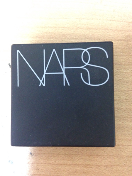 NARS デュアルインテンシティーアイシャドー 1930 紫 パープル(アイシャドウ)｜売買されたオークション情報、yahooの商品情報をアーカイブ公開 - オークファン（aucfan.com）