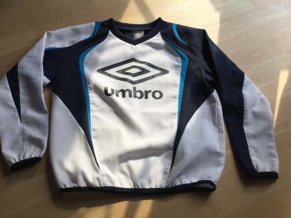 子供 umbro 130(トップス)｜売買されたオークション情報、yahooの商品情報をアーカイブ公開 - オークファン（aucfan.com）