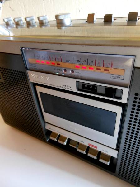 70sレトロ SONY ビンテージ ラジカセ CFS-V1 整備済 動作良好(ラジカセ)｜売買されたオークション情報、yahooの商品情報を ...