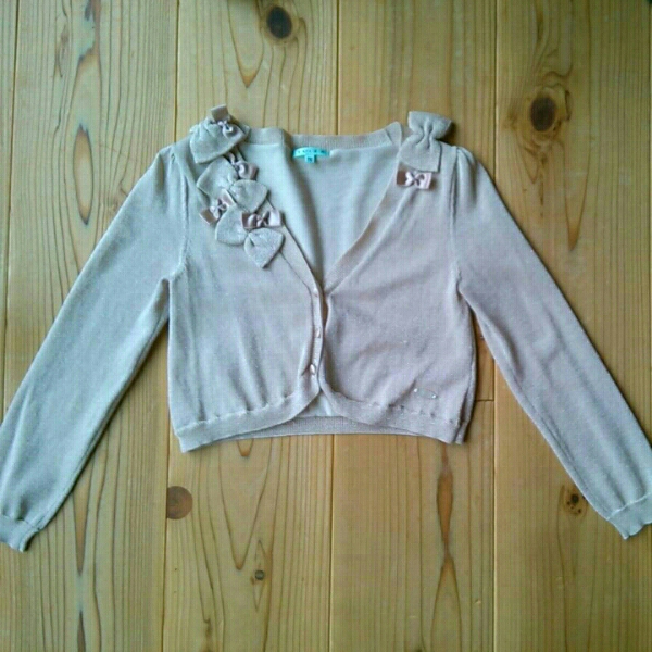 TOCCA カーディガン(110（105～114cm）)｜売買されたオークション情報、yahooの商品情報をアーカイブ公開 - オークファン（aucfan.com）