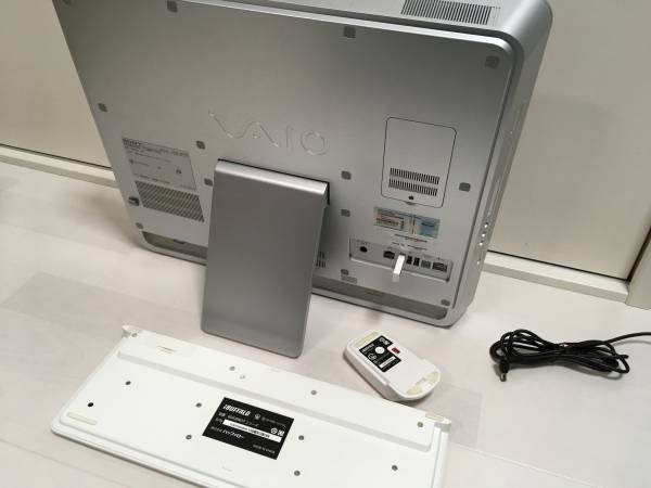 良品 SONY VAIO VGC-JS50B SSD装換 無線LAN ワイヤレスキーボードマウス付き(モニタ一体型)｜売買されたオークション ...