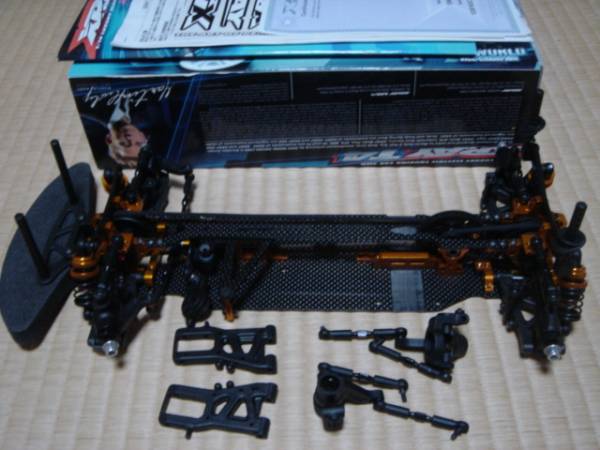 XRAY T4 2017 品 BD7 BD8 419X 418 TA07 TB04(完成品（電動）)｜売買されたオークション情報、yahooの商品情報をアーカイブ公開 - オークファン ...