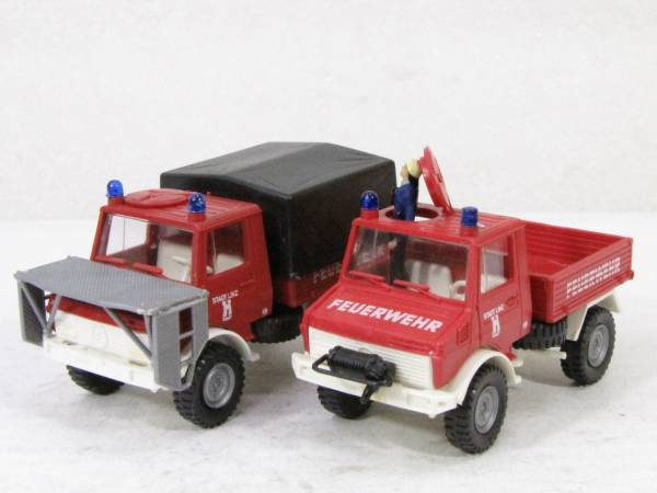 ROCO Mercedes BENZ UNIMOG FEUERWEHR メルセデスベンツ ウニモグ 消防車 2台 箱無(商用車、公用車)｜売買 ...