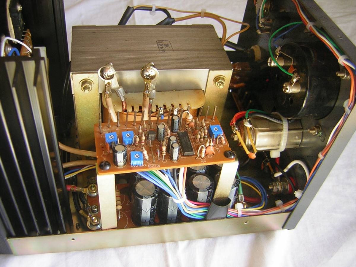 DAIWA PS-304 30A安定化電源 オーバーホール レストア品 ①(アクセサリ)｜売買されたオークション情報、yahooの商品情報を ...