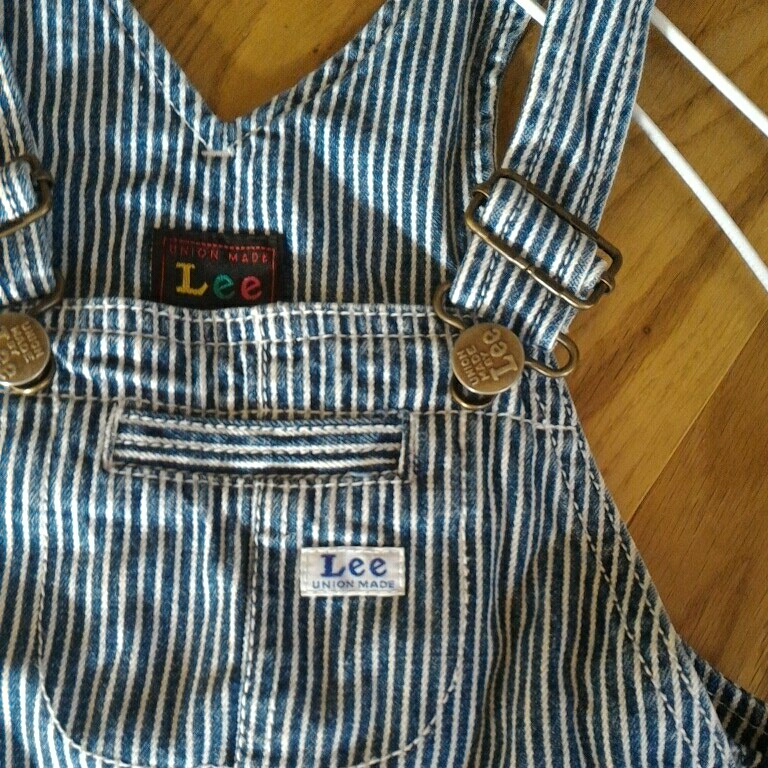 Lee 90 ヒッコリージャンパースカート 送料250円(90（85～94cm）)｜売買されたオークション情報、yahooの商品情報をアーカイブ公開 - オークファン（aucfan.com）