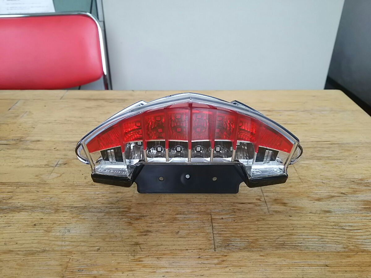BMW 純正 LEDテールランプ F800S F800ST F800R F800GT等に がジャンク扱い(BMW用)｜売買されたオークション ...
