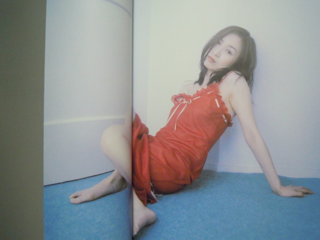 森口博子写真集 Hiroko Moriguchi cool 撮影リュウ ハナブサ'97セクシー水着に網タイツ(森口博子)｜売買されたオークション情報、yahooの商品情報をアーカイブ公開 ...