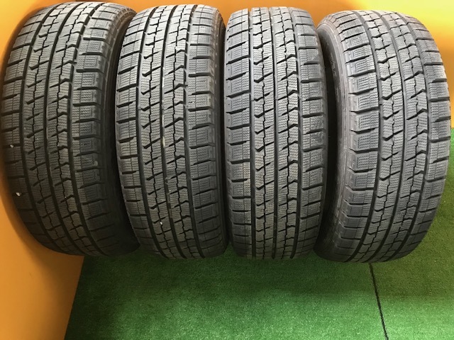 溝あり GOOD YEAR ICE NAVI ZEA Ⅱ 215／65R16 98Q スタッドレス タイヤ 4本セット(中古品)｜売買された ...
