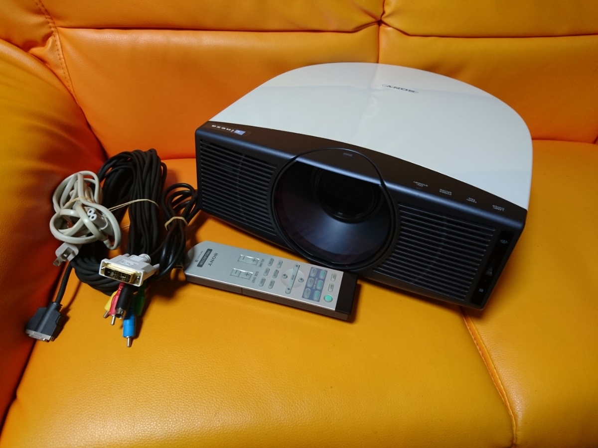 SONY VPL-HS10 HD画質 ビデオプロジェクター ランプ1094H 付属品多数(本体)｜売買されたオークション情報、yahooの商品 ...