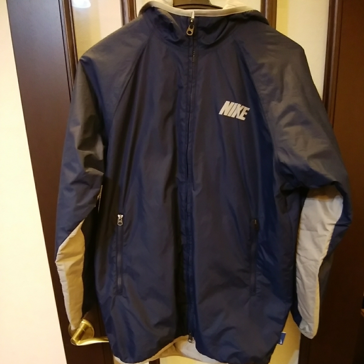 150 NIKEのコート(150（145～154cm）)｜売買されたオークション情報、yahooの商品情報をアーカイブ公開 - オークファン（aucfan.com）