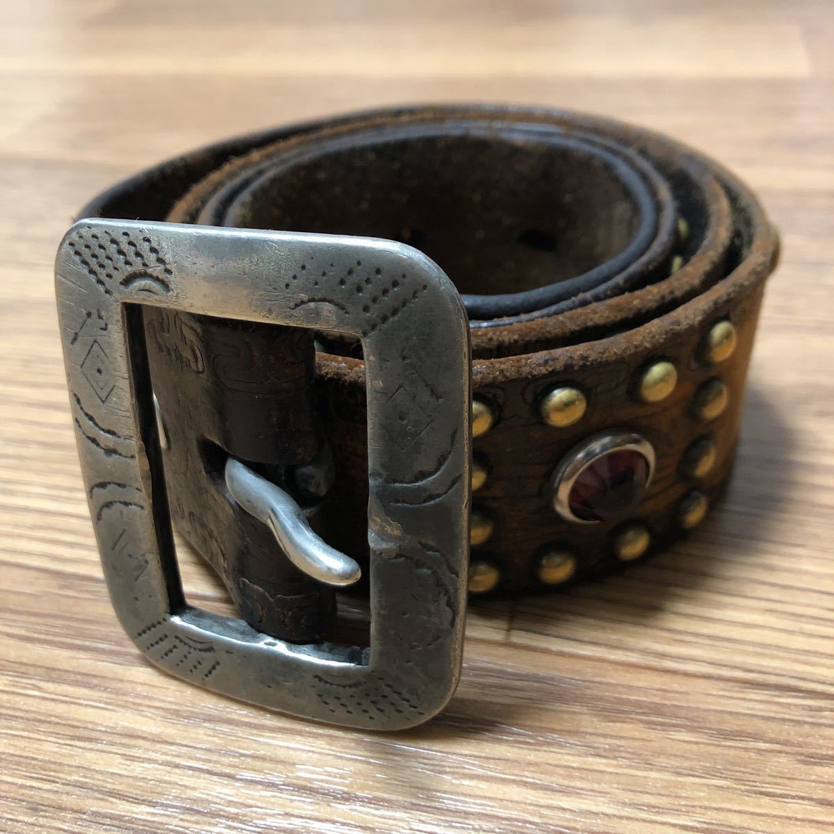 RRL スタッズ ベルト 30(男性用)｜売買されたオークション情報、yahooの商品情報をアーカイブ公開 - オークファン（aucfan.com）