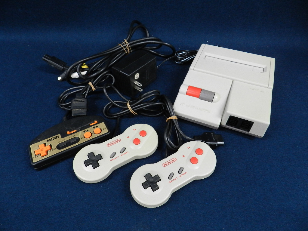 T01-0528 Nintendo 任天堂 ファミリーコンピューター ニューファミコン HVC-101 3P コントローラ付(本体)｜売買されたオークション情報、yahooの商品情報を ...