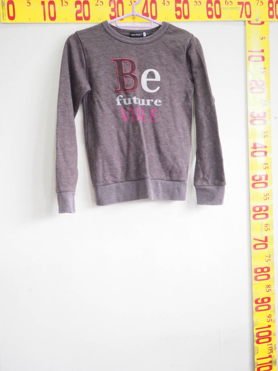 E0467 子供 トレーナー グレー サイズ140 BeBe(トレーナー)｜売買されたオークション情報、yahooの商品情報をアーカイブ公開 - オークファン（aucfan.com）