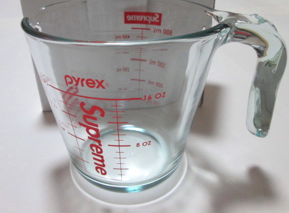 19aw Supreme Pyrex 2-Cup Measuring Cup パイレックス 計量カップ 半タグ付 国内正規品(シュプリーム ...