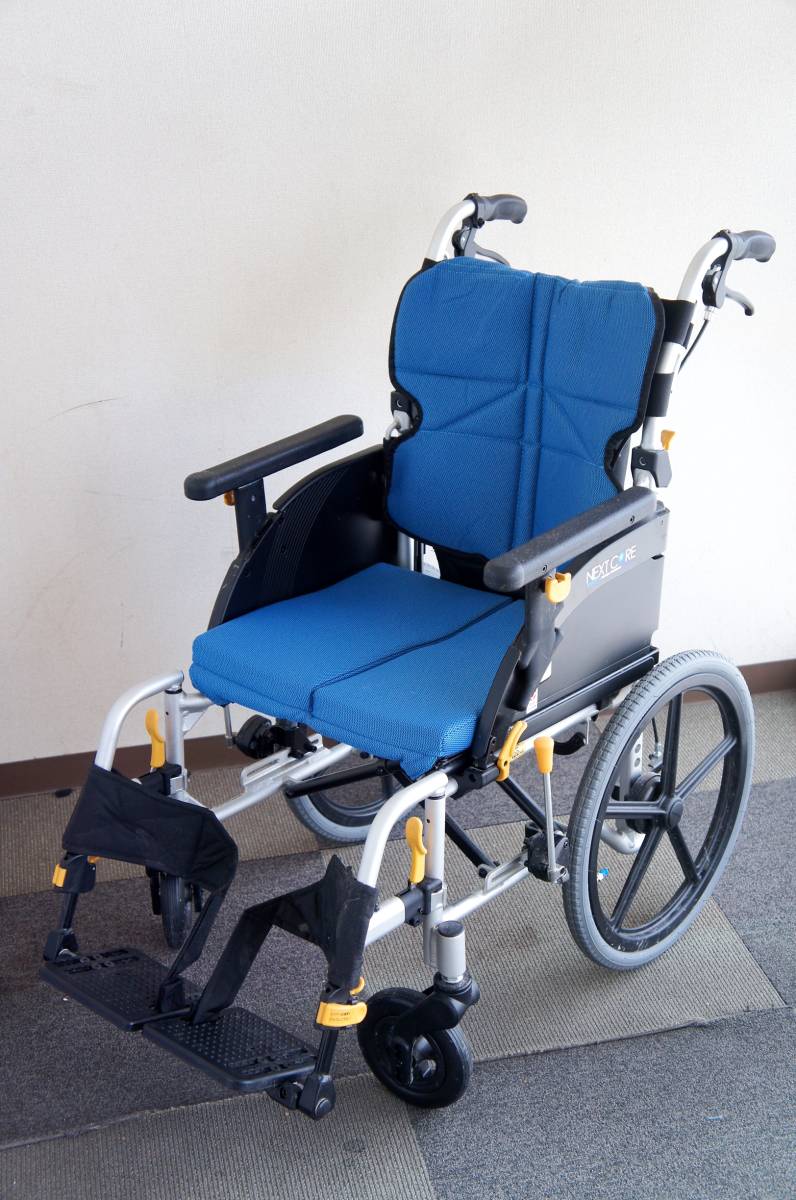 直接引き取り限定 MATSUNAGA マツナガ NEXT CORE NEXT-61B 折りたたみ 介助用 車椅子 取説付き 091004(介助用)｜売買されたオークション情報、yahooの商品 ...
