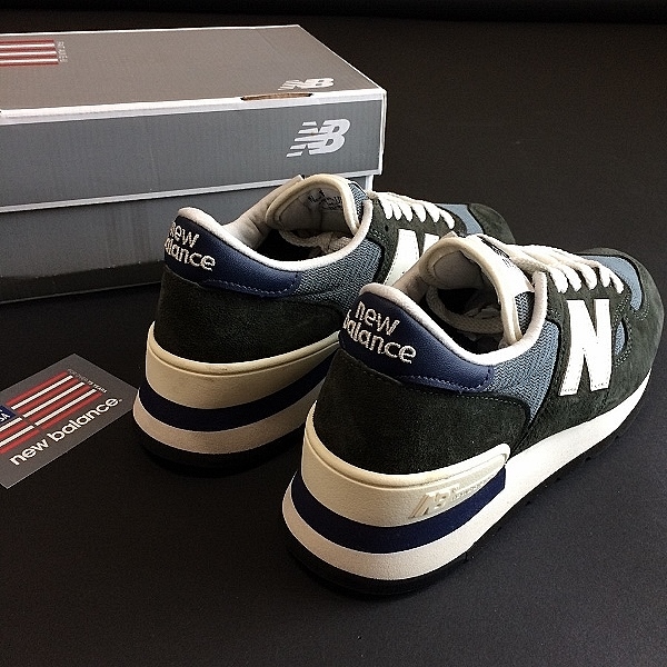 USA製 NEW BALANCE ニューバランス M990 CERI グリーン/グレー US7 D 25cm ビブラムソール(25.0cm ...