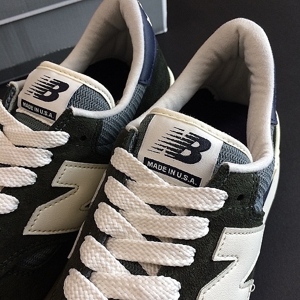 USA製 NEW BALANCE ニューバランス M990 CERI グリーン/グレー US7 D 25cm ビブラムソール(25.0cm ...