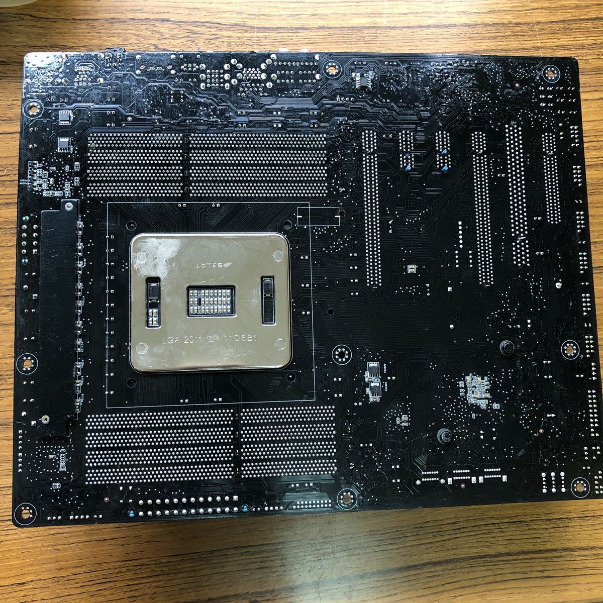 ASUS P9X79 PRO LGA2011 マザーボード本体 CPUi7-3930K/メモリ8GBx4枚合計32GB付き(ASUSTeK ...
