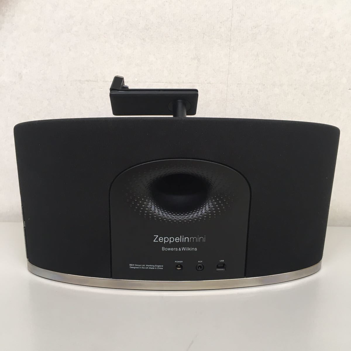 B&W Zeppelin mini Bowers & wilkins ブラック Mini iPodスピーカー 動作未確認 部分破損 ジャンク ...