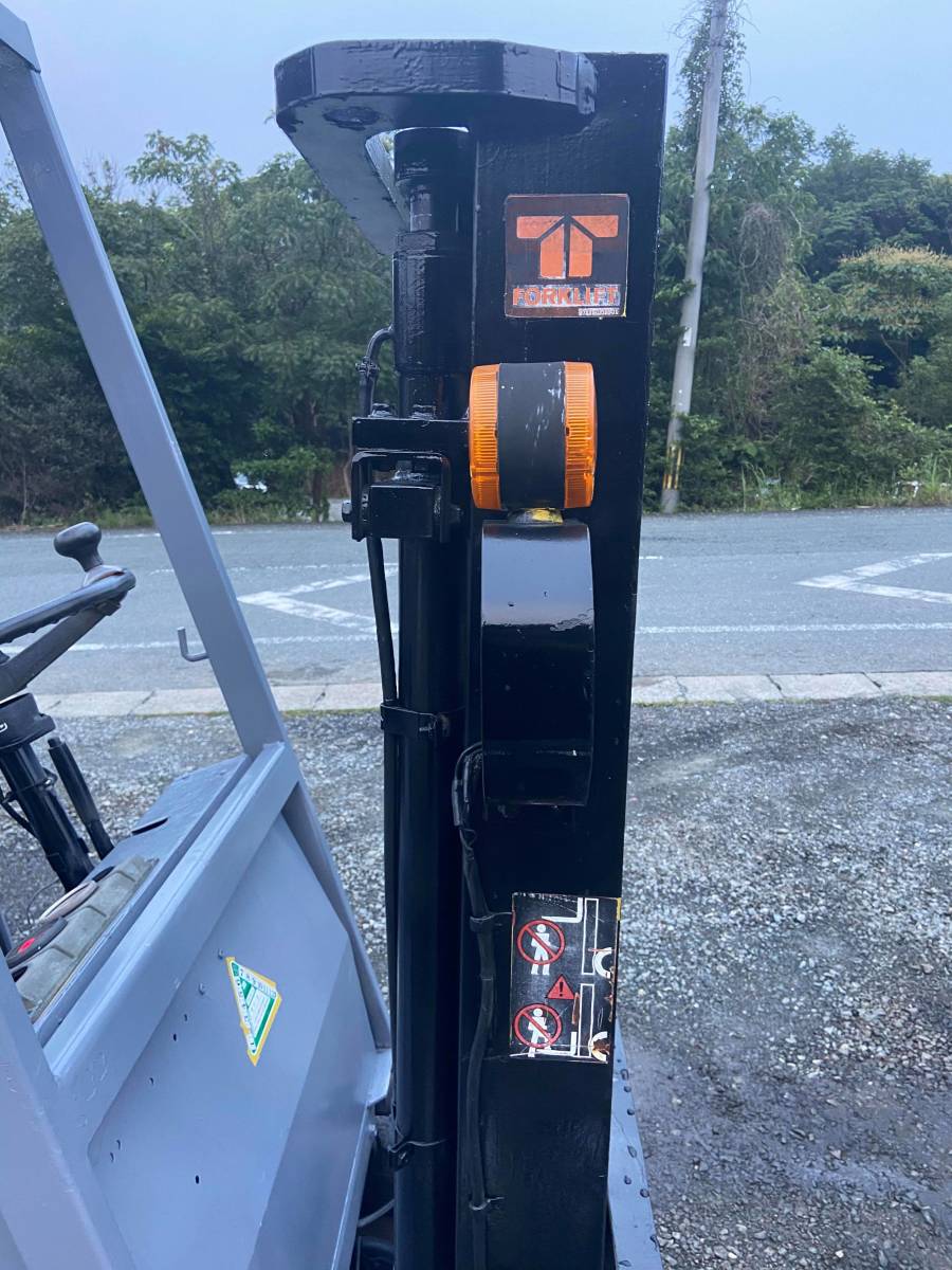 トヨタ TOYOTA フォークリフト 2FG7ガソリンエンジン 最大荷重700kg 再塗装済み 使用時間無し 作動品(建設機械、重機)｜売買されたオークション情報、yahooの商品情報を ...
