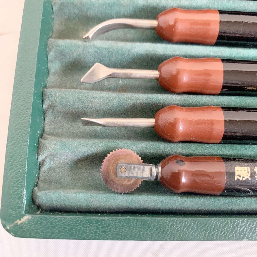 VANCO 萬古 バンコ 鉄筆 6本セット K5-SET ガリ版印刷 謄写版 替え芯 美術定規付き(筆記用具)｜売買されたオークション情報、yahooの商品情報をアーカイブ公開 ...