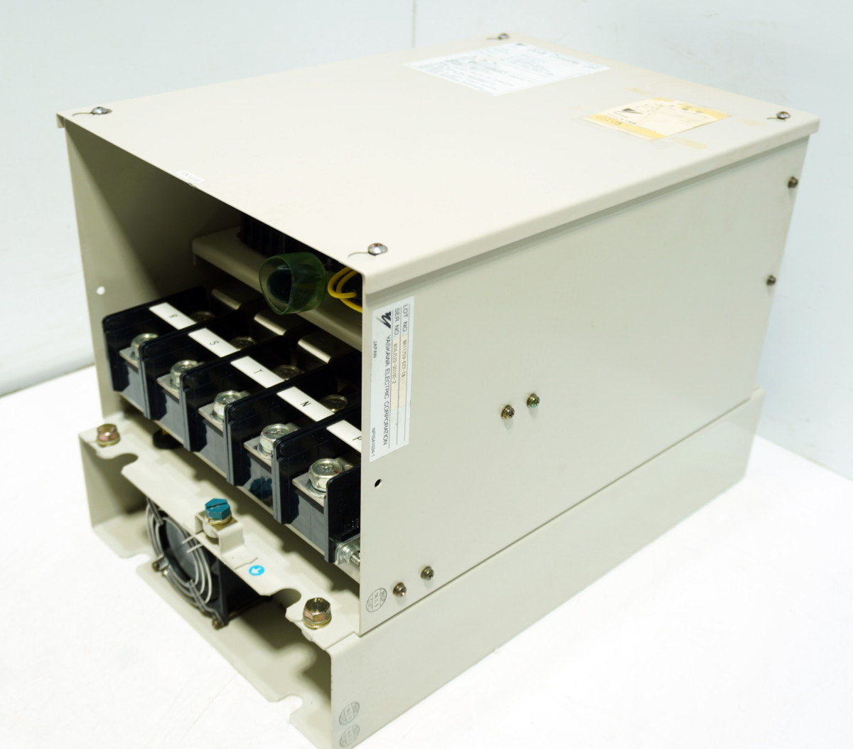 140 YASKAWA 安川電機 NPSD-0240A Diode Converter Unit 3T-334(その他)｜売買された ...