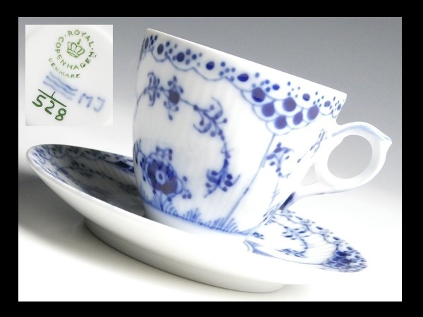 n378 ロイヤルコペンハーゲン ブルーフルーテッド ハーフレース カップ&ソーサー(ロイヤルコペンハーゲン)｜売買されたオークション情報 ...