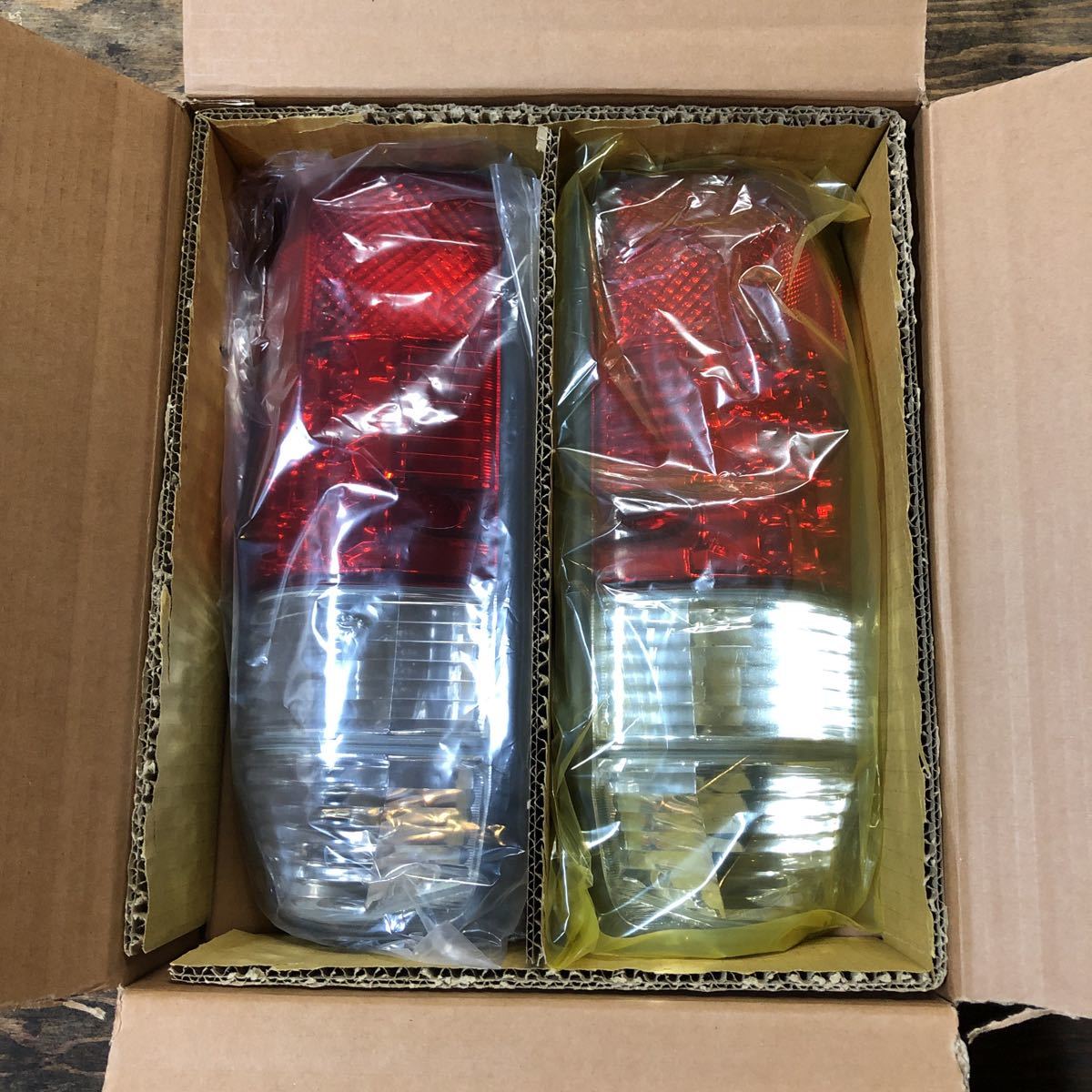 ランクル 78 プラド DEPO製 LEDテールランプ 12v ランドクルーザー(テールライト)｜売買されたオークション情報、yahooの商品情報をアーカイブ公開 - オークファン ...