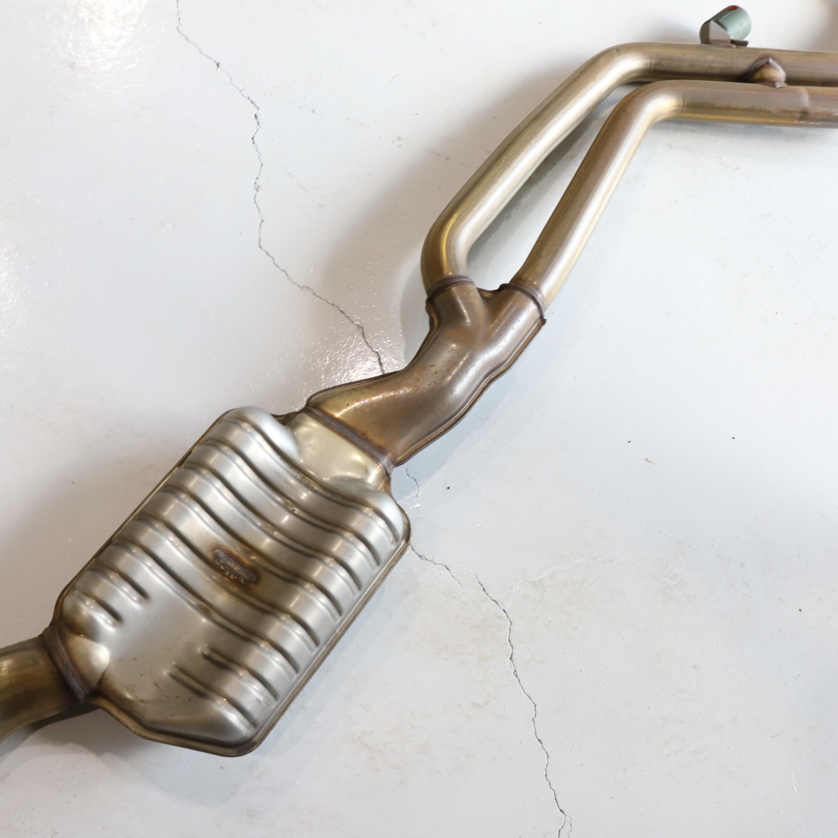 B-13 BMW F10 523i 前期 FP25 マフラー 18307646920 18307646923(マフラー本体)｜売買された ...