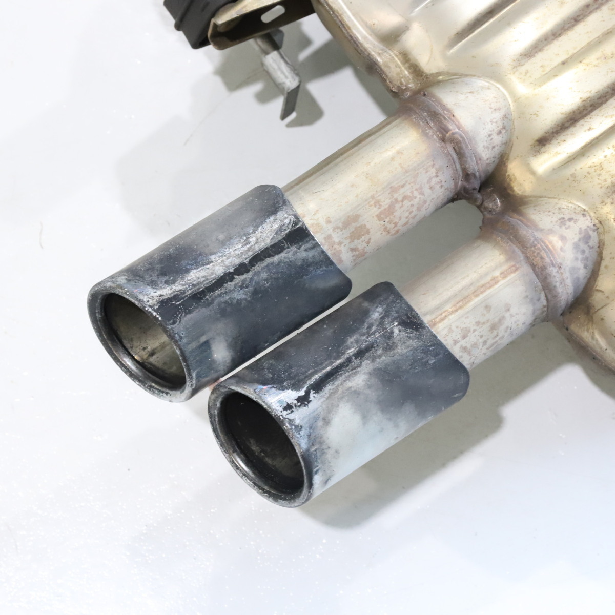 B-13 BMW F10 523i 前期 FP25 マフラー 18307646920 18307646923(マフラー本体)｜売買された ...