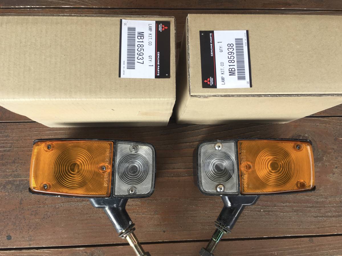 三菱ジープ J55 J53 J54 純正ウインカー 左右 難アリ(ウィンカー、サイドマーカー)｜売買されたオークション情報、yahooの商品 ...