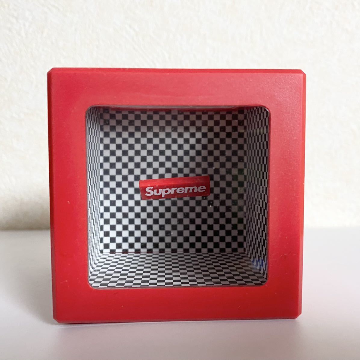 Supreme 2018SS Illusion Coin Bank シュプリーム コイン 貯金箱 Box ボックスロゴ(シュプリーム)｜売買さ ...
