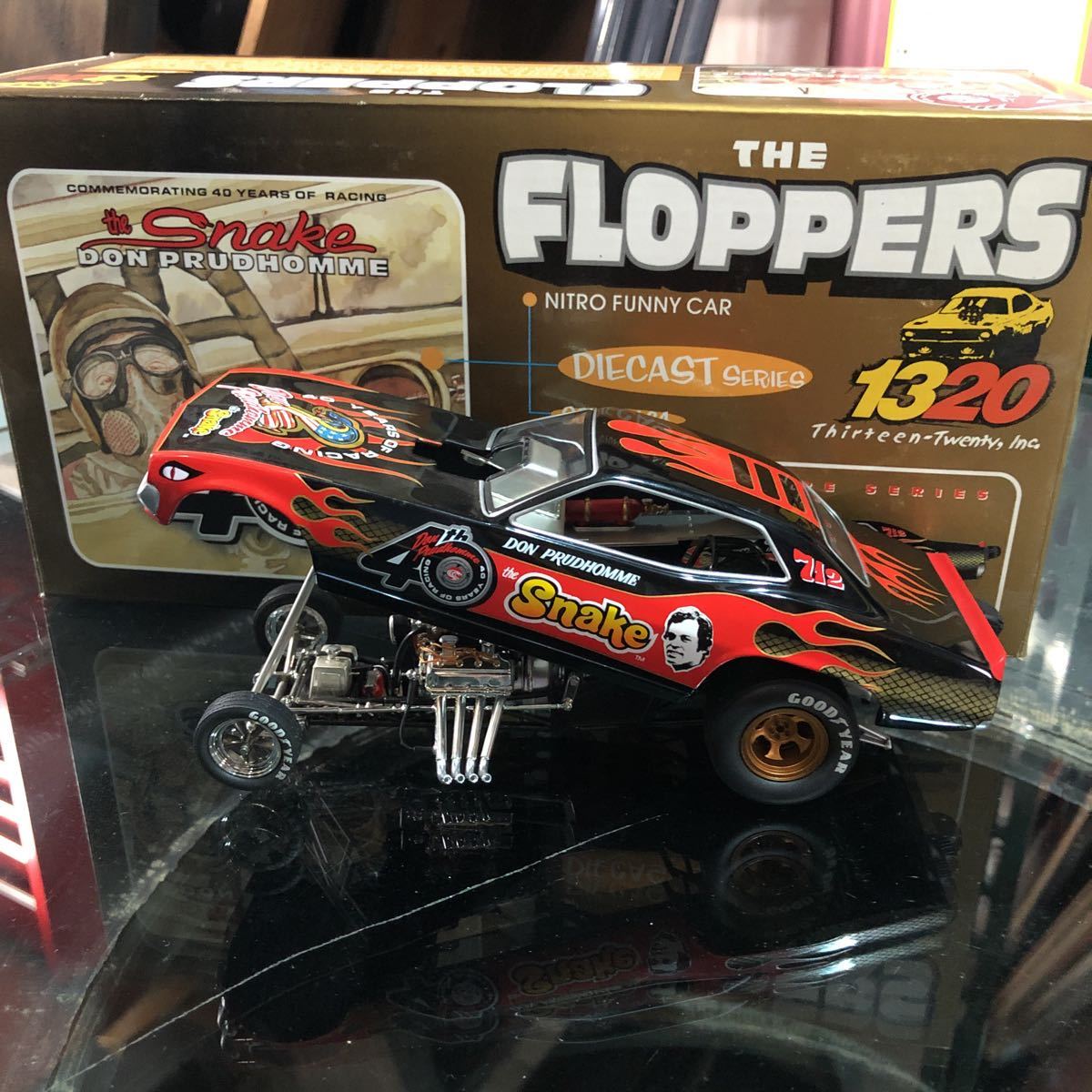 THE FLOPPERS /1／24 1320 NITRO FUNNY CAR ファニーカー(乗用車)｜売買されたオークション情報、yahoo ...