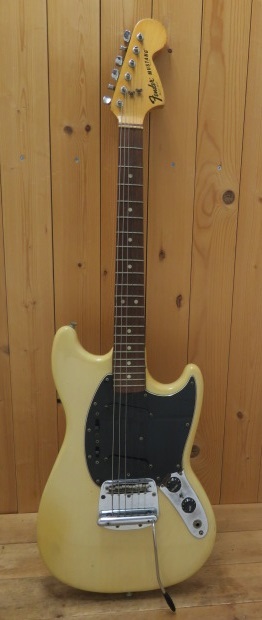 Fender MUSTANG フェンダー マスタング エレキギター DYNAMIC VIBRATO(フェンダー)｜売買されたオークション情報 ...