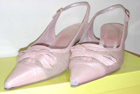 POOLSIDE プールサイド パンプス 23.5cm 通勤 ローヒール(23.5cm)｜売買されたオークション情報、yahooの商品情報をアーカイブ公開 - オークファン（aucfan.com）