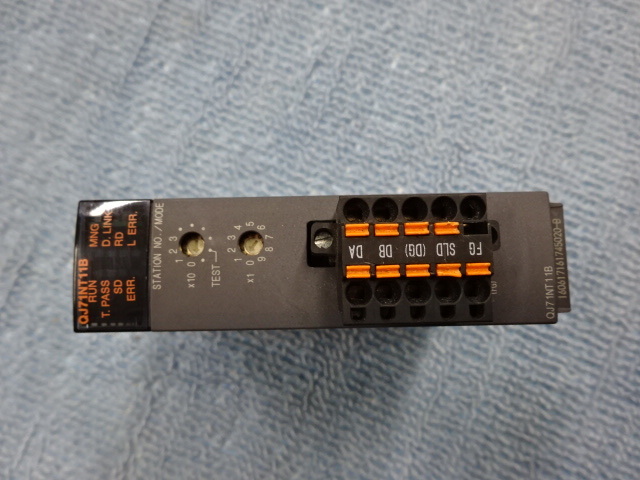 三菱 シーケンサー QJ71NT11B MELSECNET/H ネットワークユニット QJ71NT11B PLC 中継BOX A101(その他 ...