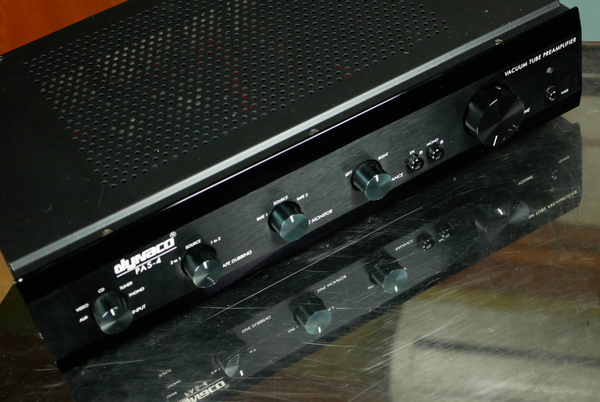 DYNACO ダイナコ PAS-4 真空管プリアンプ！ 超名機！ 美品！ パワフルなサウンドです！ ACコード・取り説付! RFの正規品！ 100V仕様｜本体
