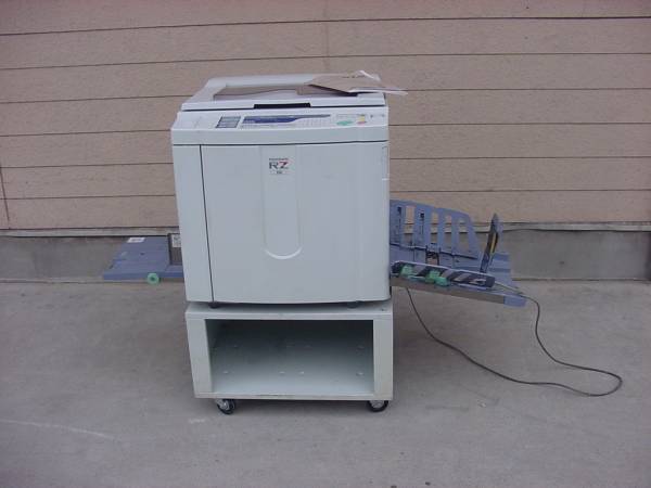 理想科学工業 RISO RISOGRAPH RZ330 取扱説明書付き 品(その他)｜売買されたオークション情報、yahooの商品情報をアーカイブ公開 - オークファン（aucfan.com）