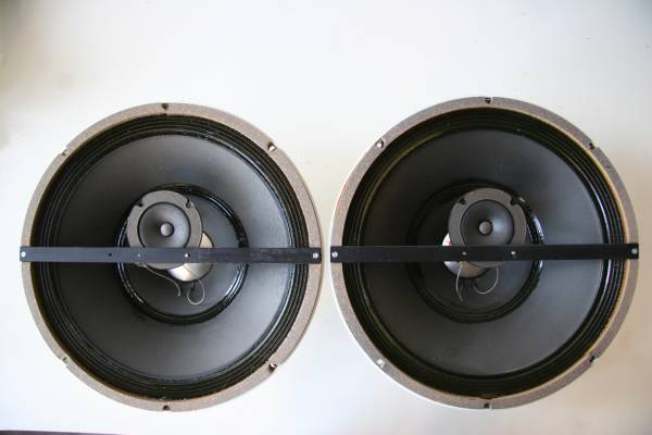 ALTEC BIFLEX 420Y 15インチ アルニコ ペア(アルテック)｜売買されたオークション情報、yahooの商品情報をアーカイブ公開 ...