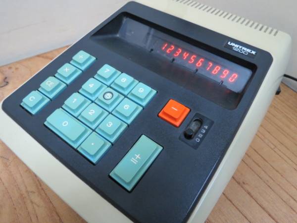 UNITREX 1200 赤文字 電子計算機~大型電卓 昭和レトロ 品(その他)｜売買されたオークション情報、yahooの商品情報をアーカイブ ...