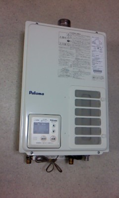 パロマ ガス瞬間給湯器 MCS-115V 定価12万 Paloma(給湯設備)｜売買されたオークション情報、yahooの商品情報をアーカイブ ...