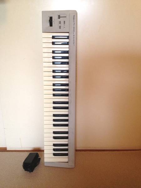 Roland PC-200 MK2 MIDI Keyboard(MIDIキーボード、コントローラー)｜売買されたオークション情報、yahooの ...