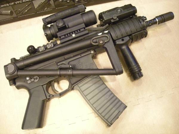 VFC ナイツ KAC PDW DXセット カスタム(電動ガン)｜売買されたオークション情報、yahooの商品情報をアーカイブ公開 - オークファン（aucfan.com）