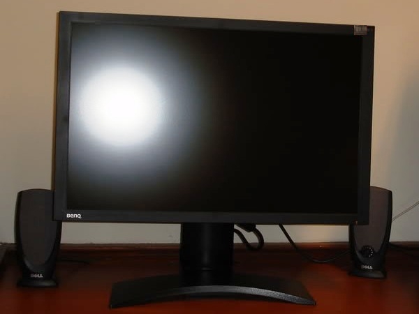 BenQ 24インチ 液晶 モニター 24型 1920x1200 FP241W(24インチ～)｜売買されたオークション情報、yahooの商品 ...