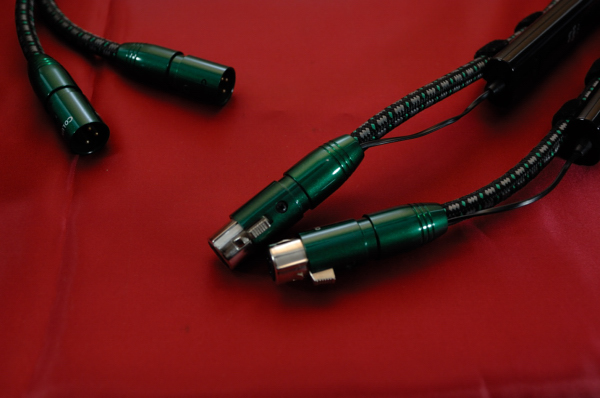 audioquest COLUMBIA2 XLRケーブル 1.0m(XLRケーブル)｜売買されたオークション情報、yahooの商品情報をアーカイブ公開 - オークファン（aucfan.com）