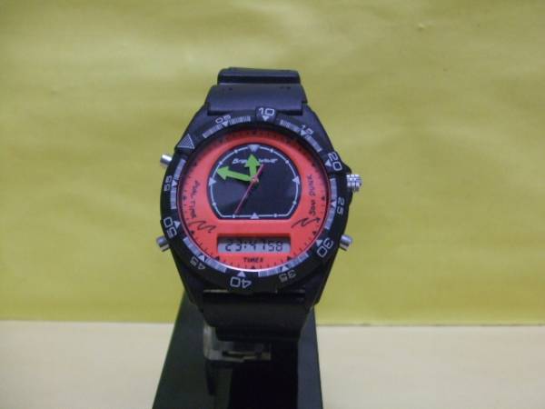 TIMEX ヴィンテージ タイメックス BRAVE WAVE 可動品(タイメックス)｜売買されたオークション情報、yahooの商品情報を ...
