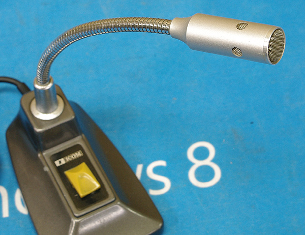 ICOM アイコム IC-SM5 純正スタンドマイク 使用可 ジャンク品(固定)｜売買されたオークション情報、yahooの商品情報をアーカイブ ...