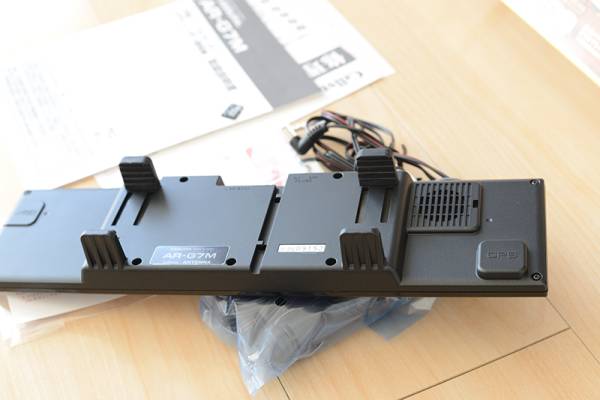 セルスター ASSURA AR-G7M GPSレーダー探知機 平面ハーフミラー(セルスター)｜売買されたオークション情報、yahooの商品情報をアーカイブ公開 - オークファン（aucfan.com）